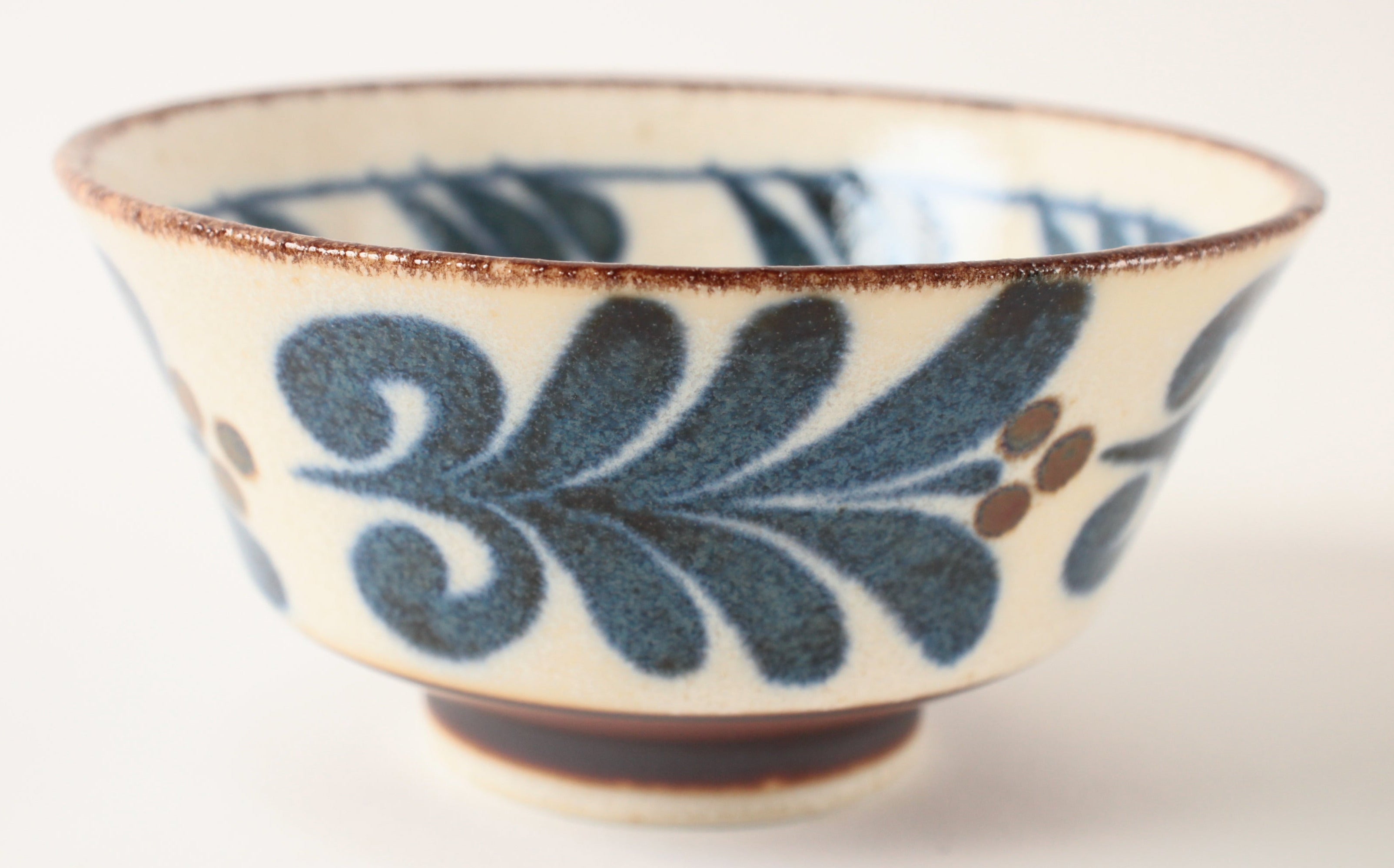 Mino ware Japanese Ceramics Rice Bowl Paikaji Leaf made in Japan ...